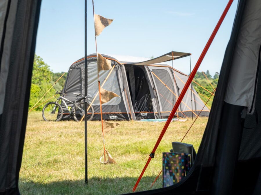 T24 self inflating smart tent • OPUS Smart Range
