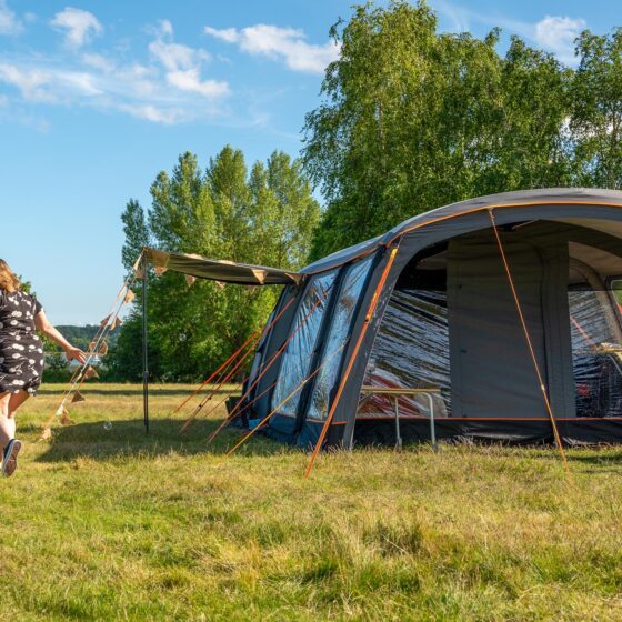 T46 self inflating smart tent • OPUS Smart Tents