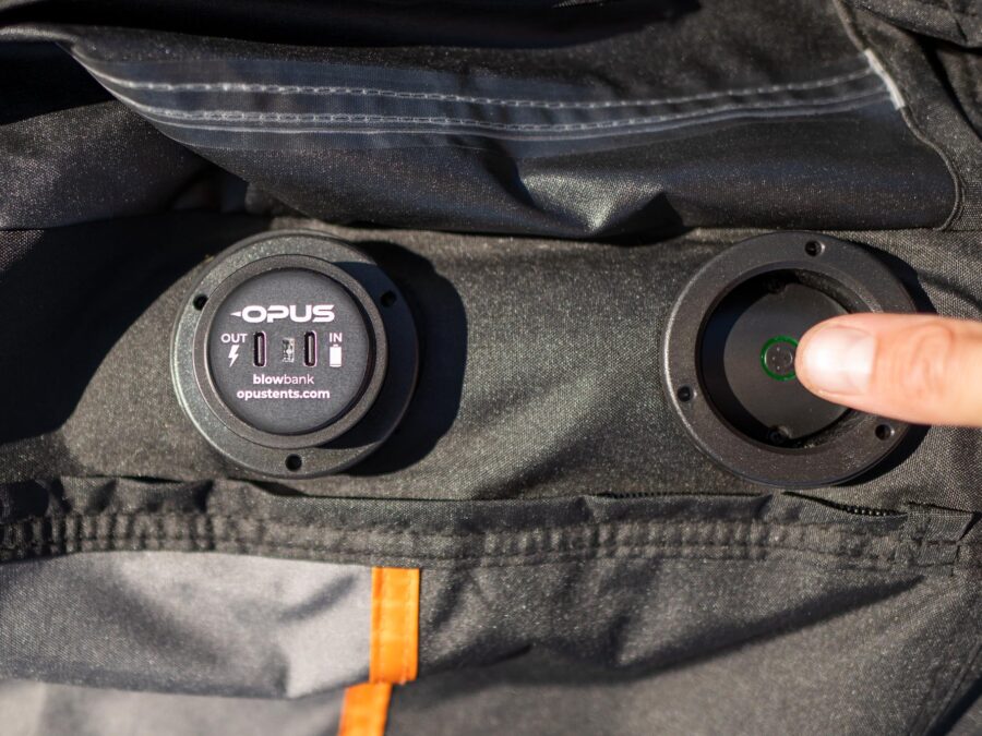 T24 self inflating smart tent • OPUS Smart Range